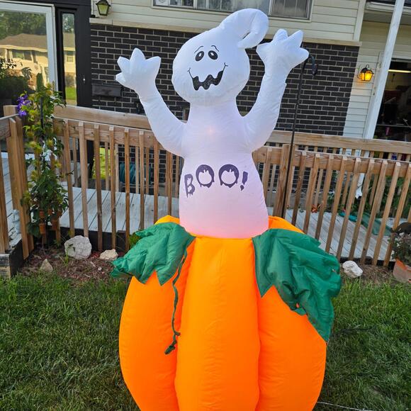 Gemmy Accents 8ft Gemmy Airblown Inflatable Halloween Pop Up Ghost